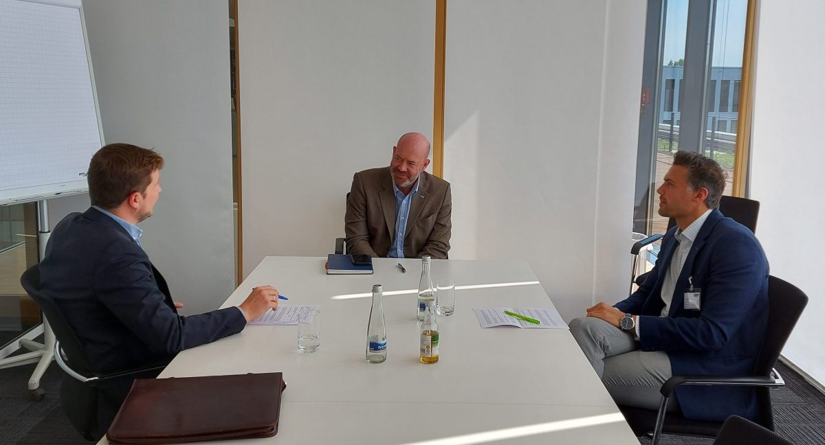 BGV-Vorstand Finkelnburg im Interview: "Der Vermittlerjob ist ein ...