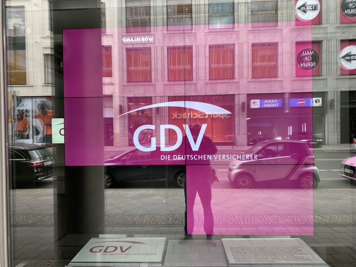 Lebensversicherer drücken Zinszusatzreserve um drei Mrd. Euro ...