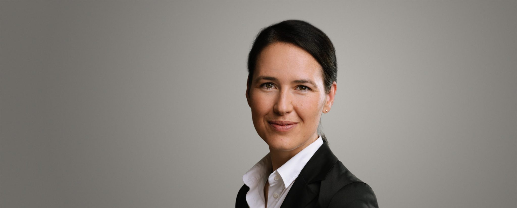 Kathrin Braunwarth wechselt vom Konzern Versicherungskammer zur Axa ...