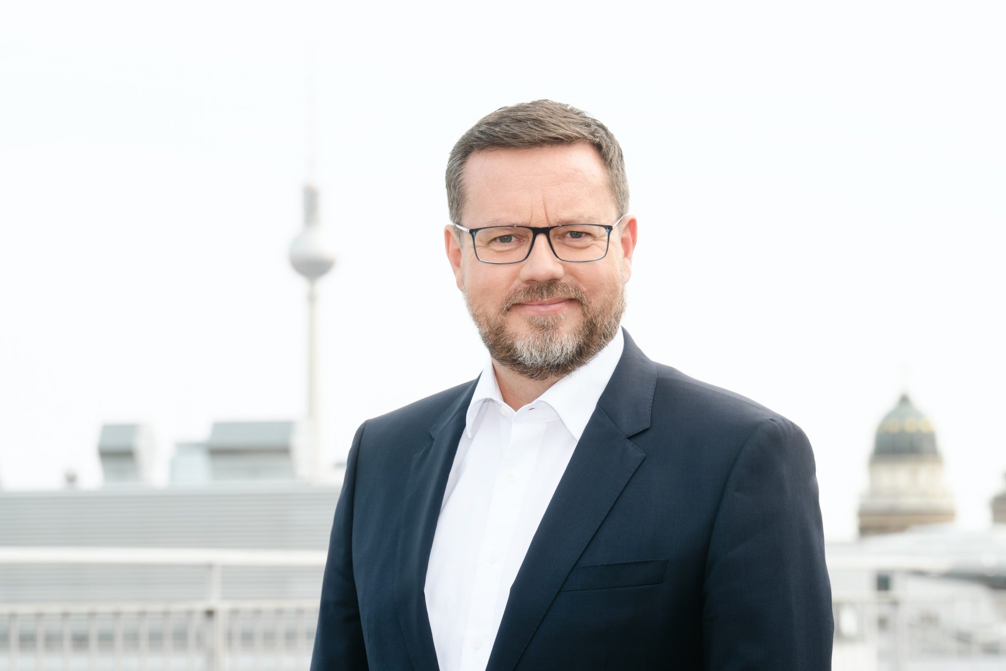 Peter Schwark folgt auf Morgenstern als DIA-Sprecher ...